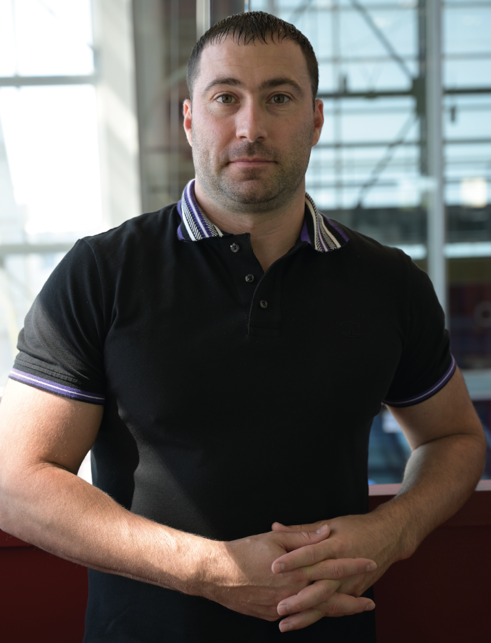 Ilya Baranov - École nationale de cirque